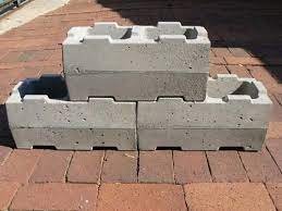 INTERLOCKING CONCRETE BLOCKS – Concrete Barriers Harrogate